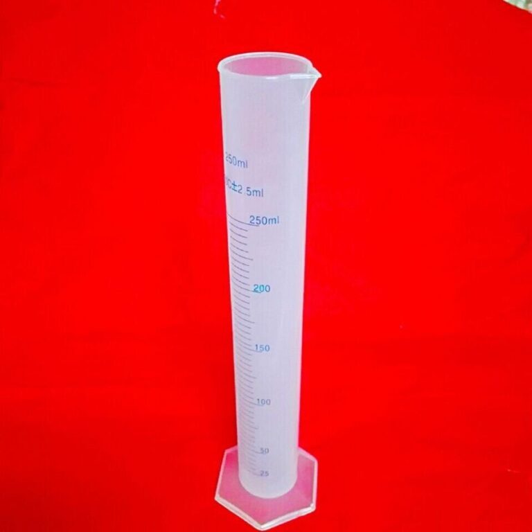 Probeta Graduada Plastica 250ml – Caldas Médicas